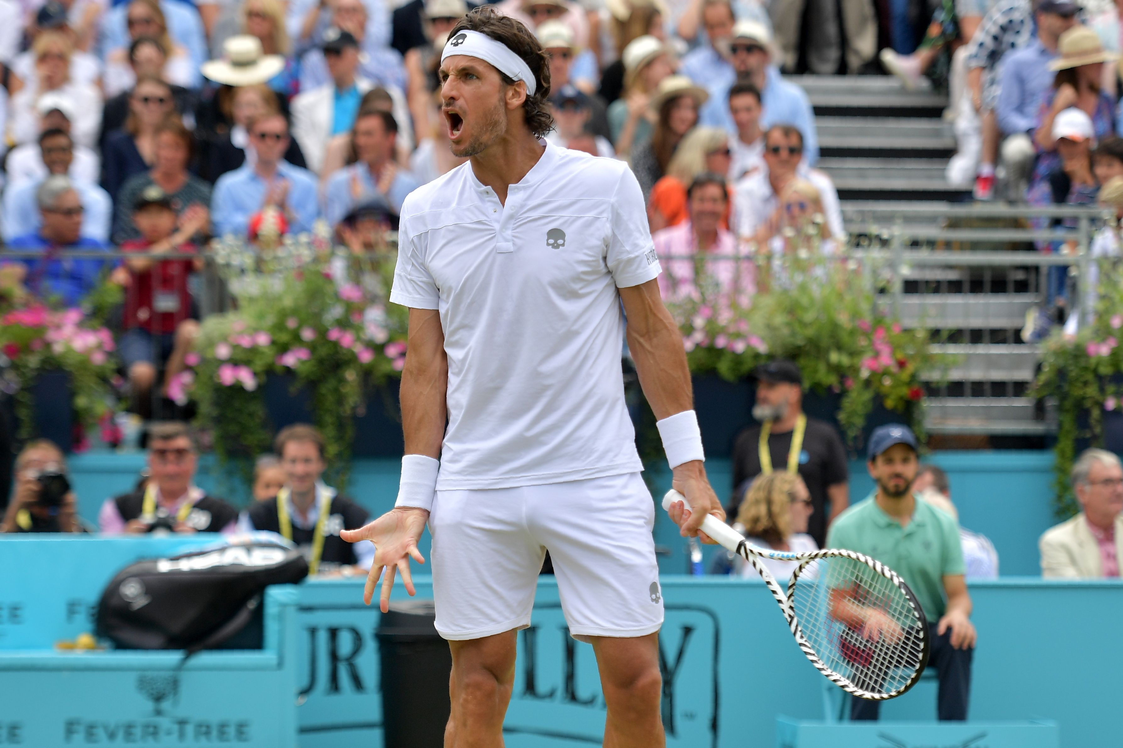 Queen's, trionfa Lopez: non è un tennis per giovani