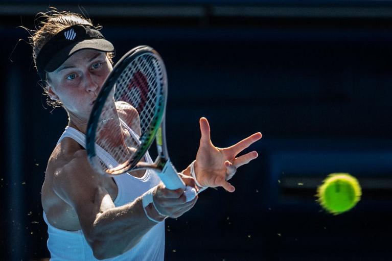 Bencic in finale ad Abu Dhabi, ma attenzione alla spietata Samsonova