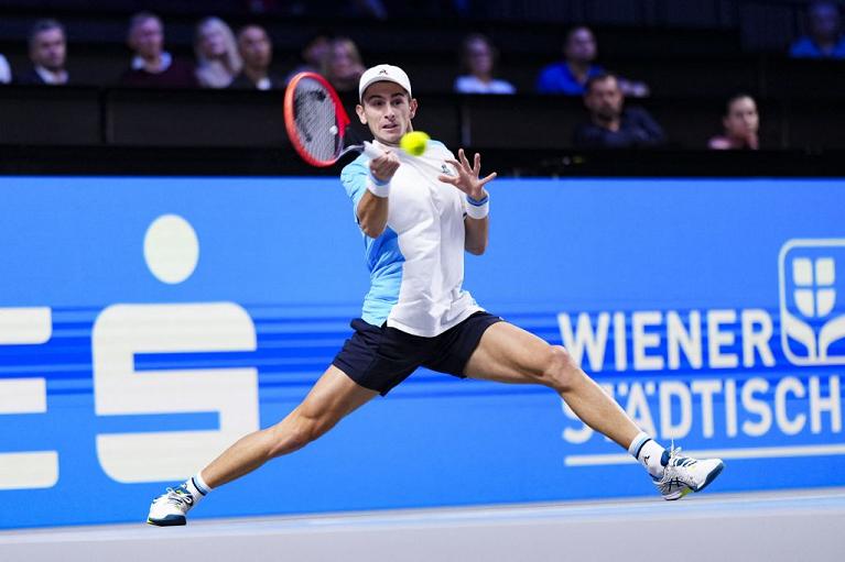 Vienna: Arnaldi lotta, per Rublev una vittoria che vale le Atp Finals