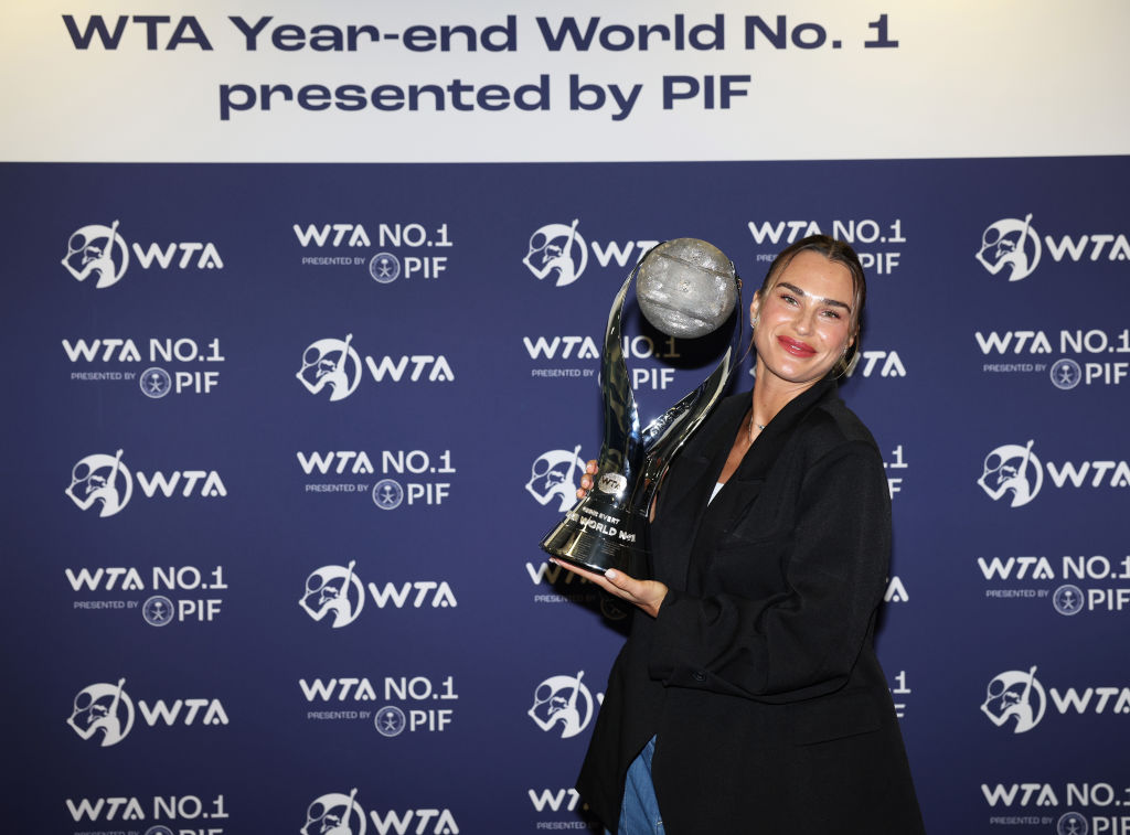 Sabalenka, ecco il segreto di un 2024 da numero 1: un team unito che si ...