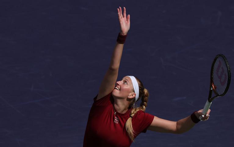 Indian Wells, Kvitova cede alla fatica: Gracheva vince in tre set