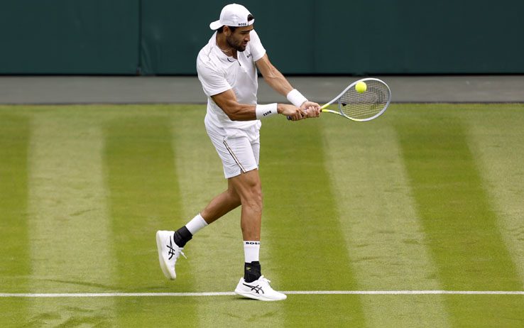 Berrettini-Nadal, primo storico allenamento sul Centrale di Wimbledon Berrettini-Nadal, primo storico allenamento sul Centrale di Wimbledon